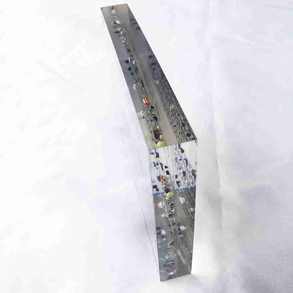 Periodic Table Display with Sample Elements - Chinov Display