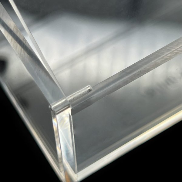 Acrylic Box with Needle-Hinge Lid - Chinov Display