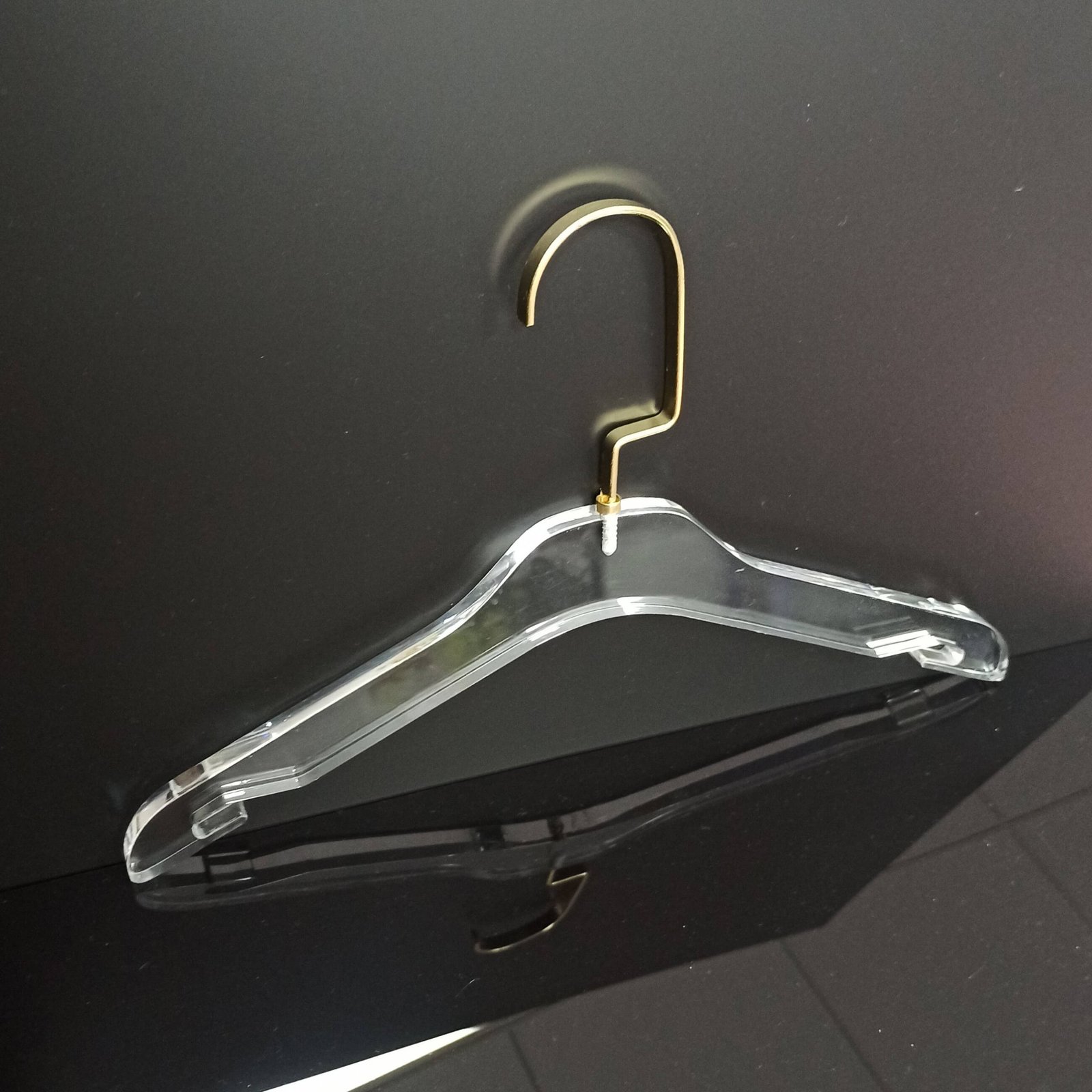 Acrylic Children's Coat Hanger with Notch Arms 32 cm Wide - Chinov Display