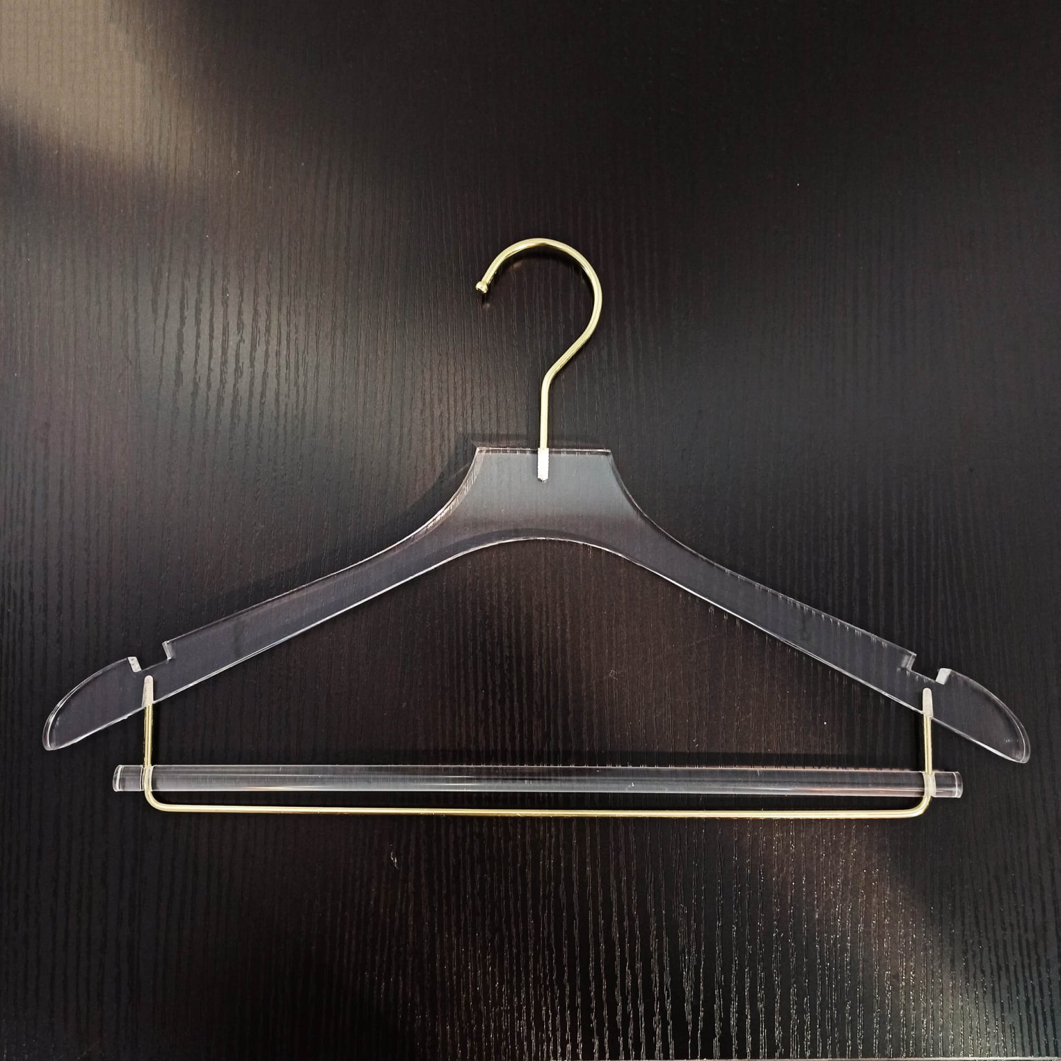 Acrylic Suit Pants Hanger with a Drop-hanging Plexi-bar - Chinov Display