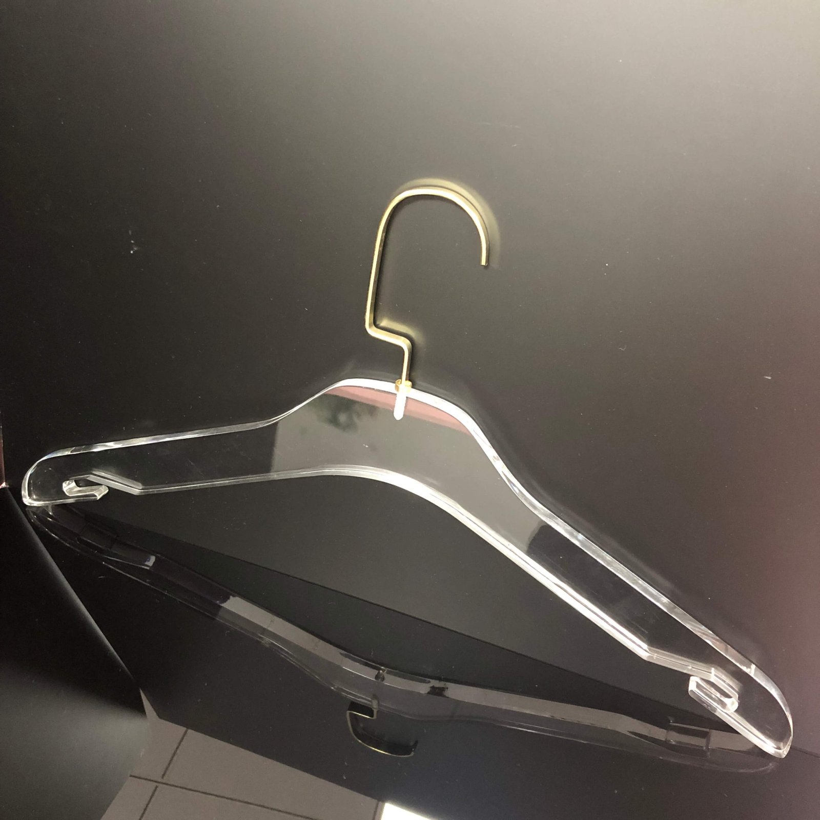 Clear Acrylic Hanger with Notches Beneath 43 cm Wide - Chinov Display